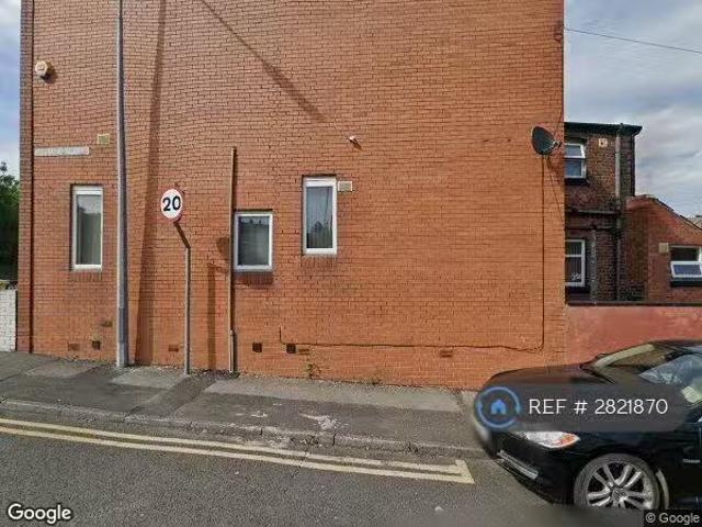 1 bedroom house share for rent in Bolton Road Farnworth Bolton.