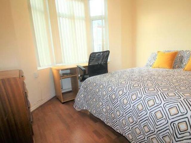 1 Bedroom House Share For Rent In Ball Hill, Coventry