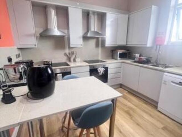 1 bedroom house share for rent in Ballards Lane, North Finchley, N12