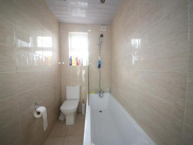 1 bedroom house share for rent in Banstead Street East, Leeds, West Yorkshire, LS8