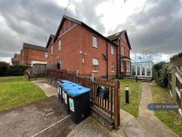 1 bedroom house share for rent in Barnwood Road, Gloucester, GL2