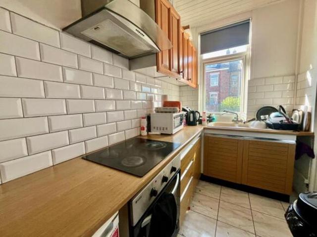 1 bedroom house share for rent in Barras Place, LEEDS, LS12
