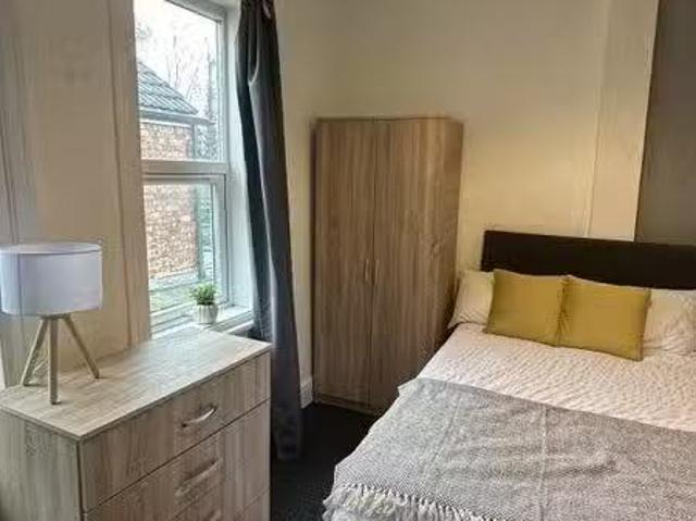 1 bedroom house share for rent in Beverley Road, Hull, HU5