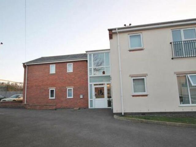 1 Bedroom House Share For Rent In Bedford Street