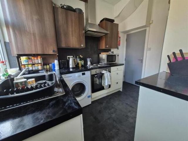 1 bedroom house share for rent in Beechwood Mount, Burley Park, LS4