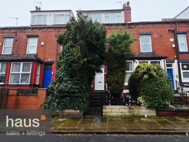 1 bedroom house share for rent in Beechwood View, Burley, Leeds, LS4