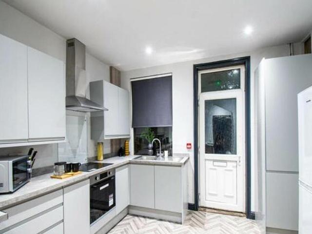 1 Bedroom House Share For Rent In Beeston