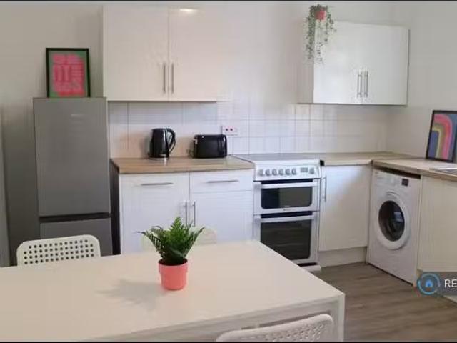 1 bedroom house share for rent in Bellevue Road, St. George, B.