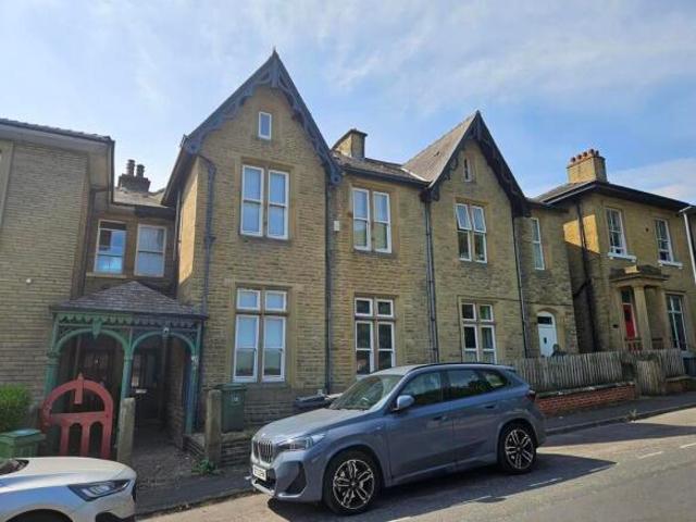 1 bedroom house share for rent in Belmont Street, Highfields, HD1