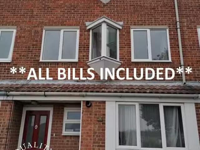 1 bedroom house share for rent in Bennett Court, Colchester,.