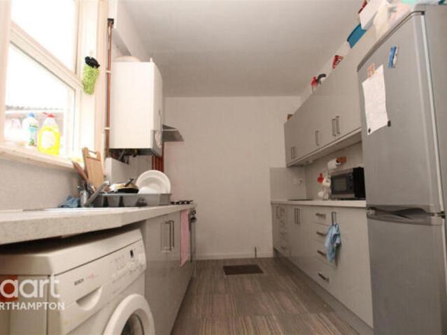 1 bedroom house share for rent in Birchfield Road, Northampton, NN1