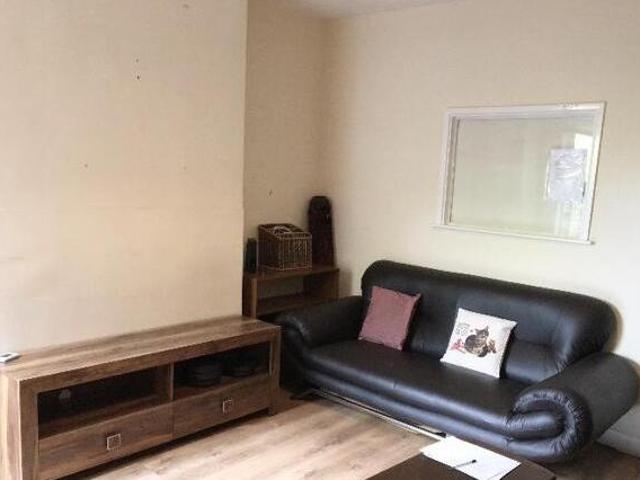 1 Bedroom House Share For Rent In Birmingham
