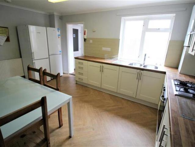 1 bedroom house share for rent in Blossom Square, Portsmouth, PO1