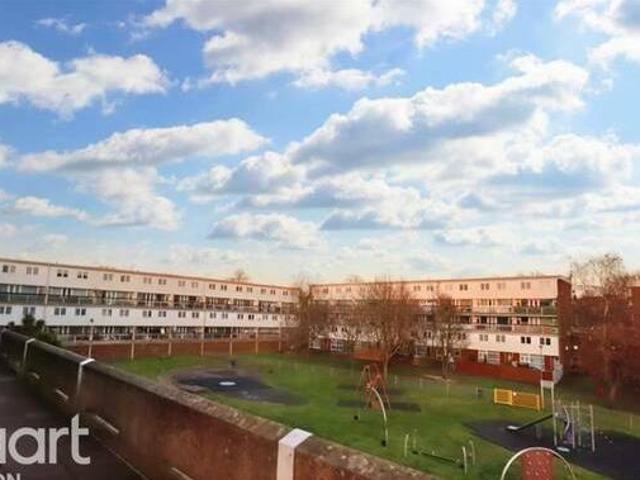 1 bedroom house share for rent in Brunswick Road Sutton SM1