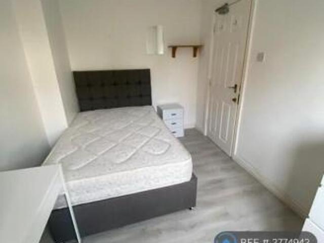 1 bedroom house share for rent in Bridgelea Road, Manchester, M20