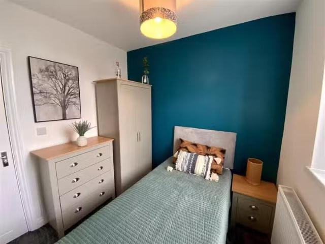 1 bedroom house share for rent in Briercliffe Road, Burnley, B.