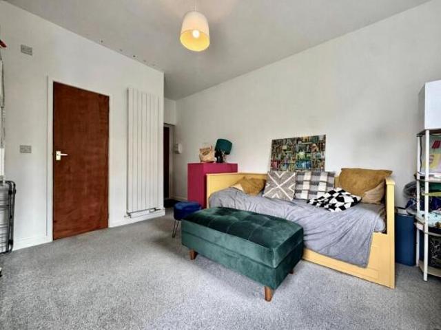 1 bedroom house share for rent in Broadwater Road, Worthing, BN14