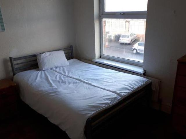 1 Bedroom House Share For Rent In Burlington Rd