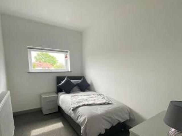 1 Bedroom House Share For Rent In Burton on trent, Staffordshire