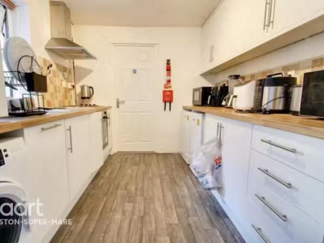 1 bedroom house share for rent in George Street, Weston super.