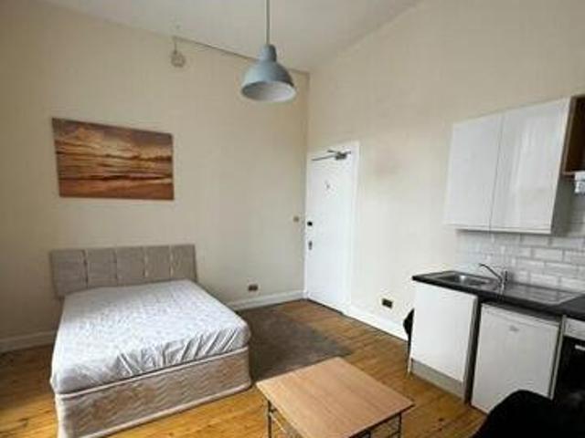 1 Bedroom House Share For Rent In Glasgow