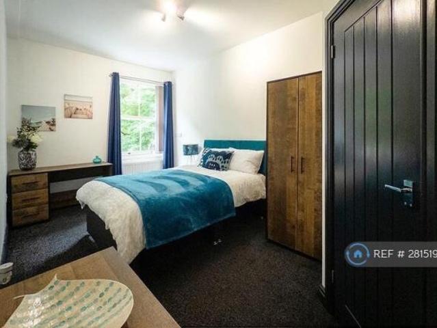 1 bedroom house share for rent in Glebe Street, Stoke On Trent, ST4