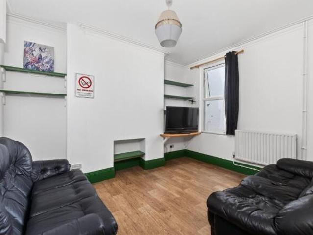 1 bedroom house share for rent in Glen Park Avenue, North Hill, Plymouth, PL4