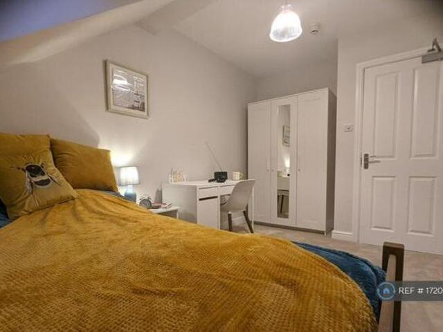 1 Bedroom House Share For Rent In Gloucester