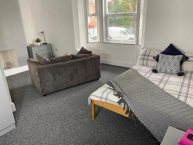 1 bedroom house share for rent in Gloucester Street, City Centre, Coventry, CV1 3BZ, CV1
