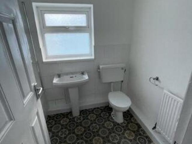 1 bedroom house share for rent in Grafton Street, Hull, HU5