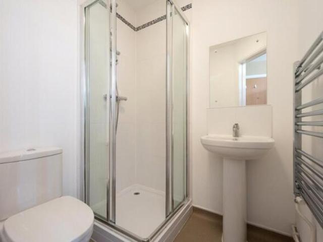 1 bedroom house share for rent in Guildhall Walk, Portsmouth, PO1