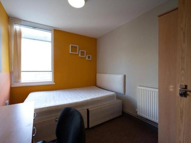 1 bedroom house share for rent in Guildhall Walk, Portsmouth, PO1