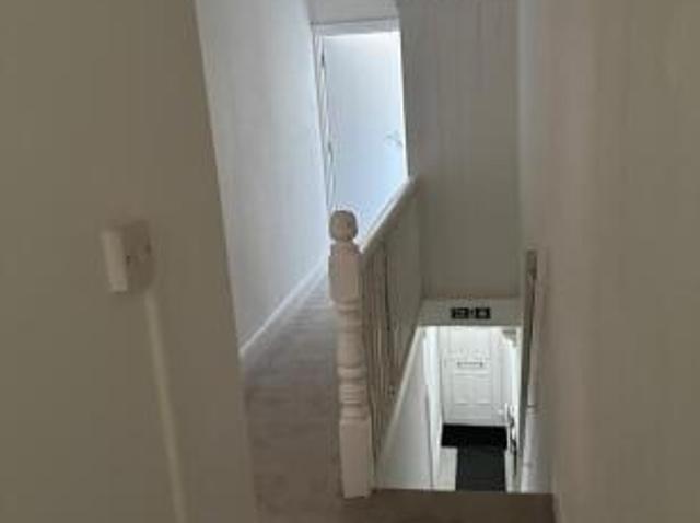 1 bedroom house share for rent in Double Room Russell Rise, Luton, LU1