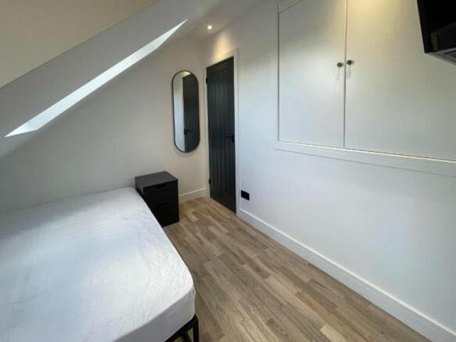 1 bedroom house share for rent in Downend Road, Bristol, BS16