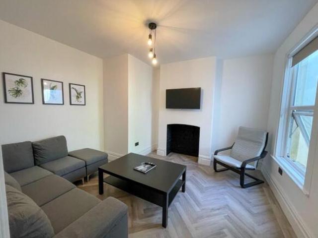 1 bedroom house share for rent in Downend Road, Bristol, BS16