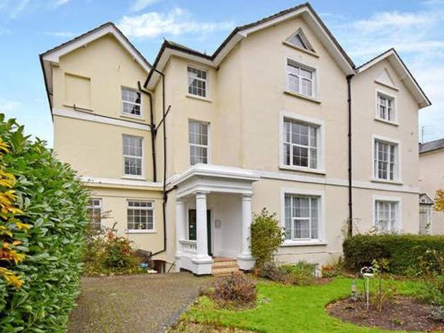 1 bedroom house share for rent in Donnington Square Newbury RG14