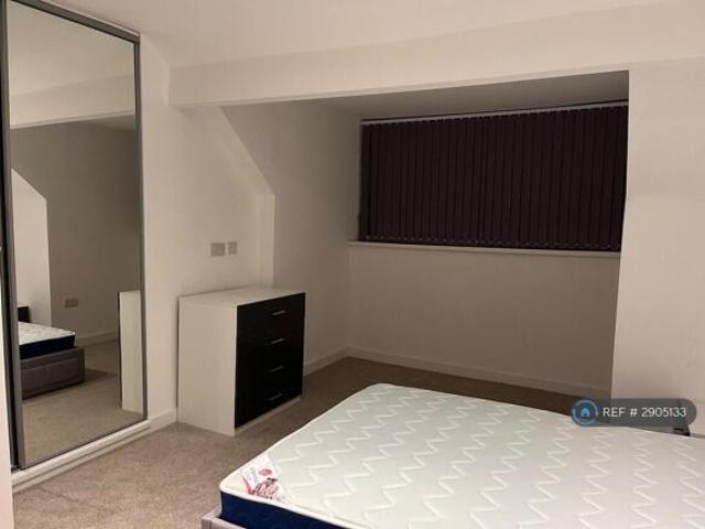 1 bedroom house share for rent in Dawlish Mount, Leeds, LS9