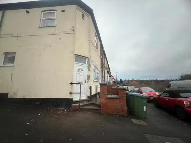 1 bedroom house share for rent in Dale Street, Smethwick, B66