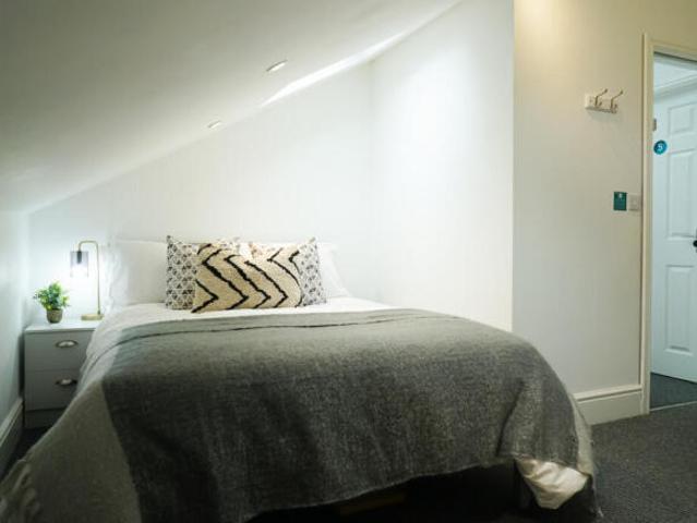 1 bedroom house share for rent in Driffield Street, Manchester, M14