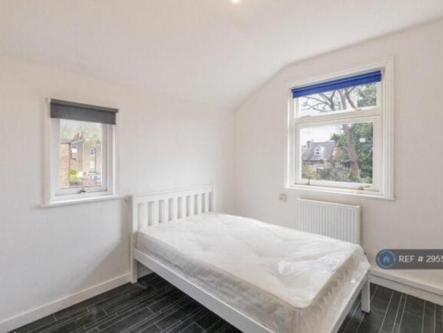 1 bedroom house share for rent in Duncombe Road, London, N19