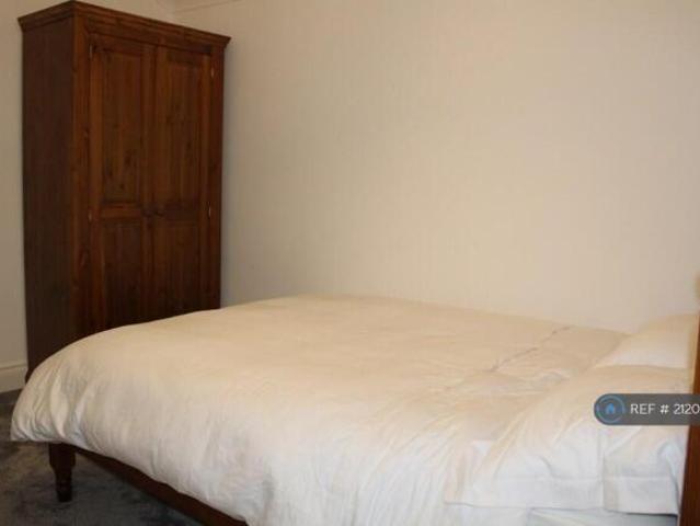 1 bedroom house share for rent in Durham Road, London, E16