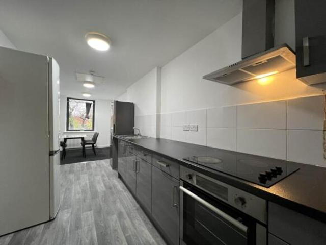 1 bedroom house share for rent in En suite room, in Gardner Street, Salford ID# 39, M6