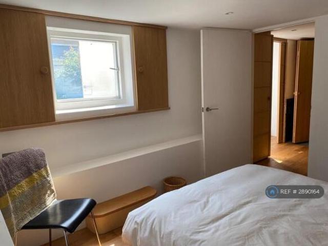 1 bedroom flat for rent in Eagle Road, Bath, BA1