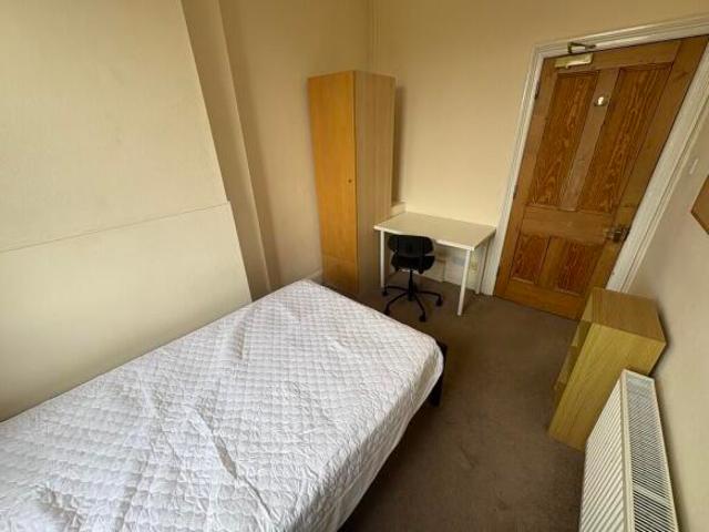 1 bedroom house share for rent in East Parade, Heworth, YO31