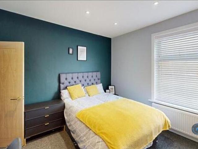 1 Bedroom House Share For Rent In Eccles, Manchester