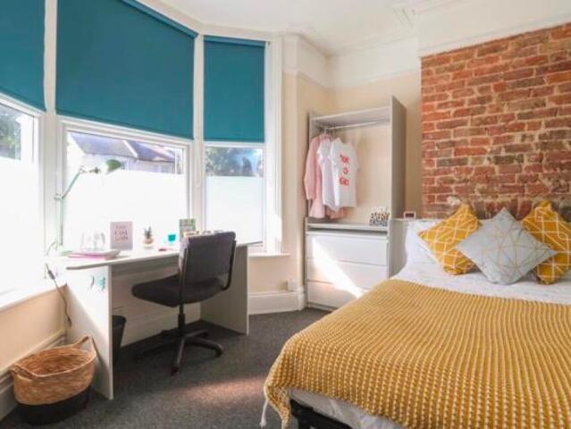 1 bedroom house share for rent in Elm Grove, BN2