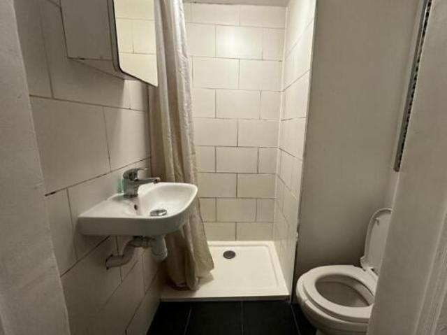 1 bedroom house share for rent in Elm Road, Sidcup, Kent, DA14 6AD, DA14