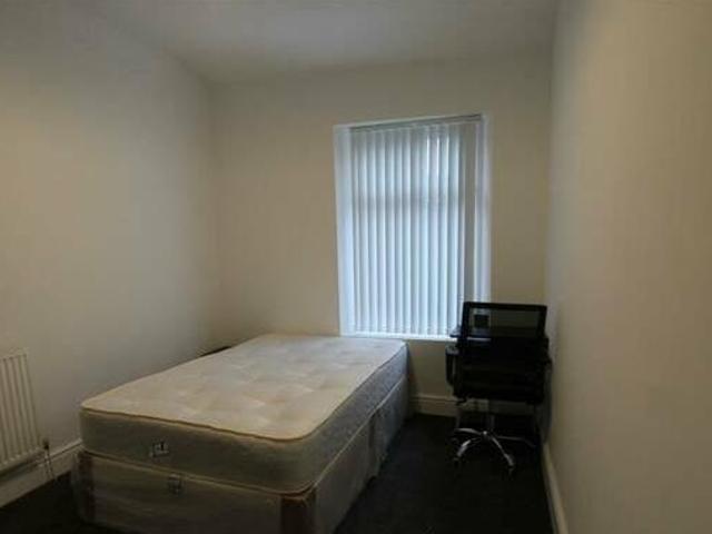 1 bedroom house share for rent in Every Street Burnley BB11