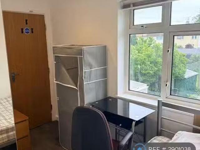 1 bedroom house share for rent in Exmoor Close, Chelmsford, CM1