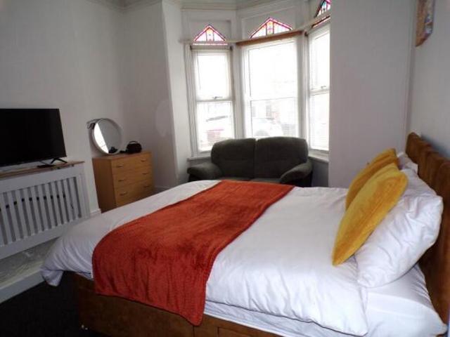 1 bedroom house share for rent in Fawcett Road, Portsmouth, Hampshire, PO4